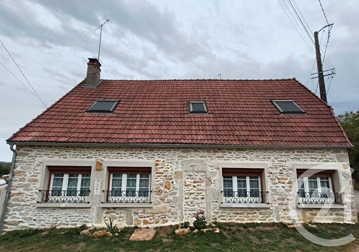 Maison 5 pièces à vendre à Châteauneuf-Val-de-Bargis