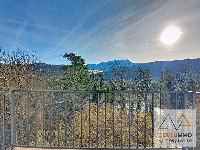 Appartement à vendre - Saint-Étienne-de-Crossey - 4 pièces - 3 chambres