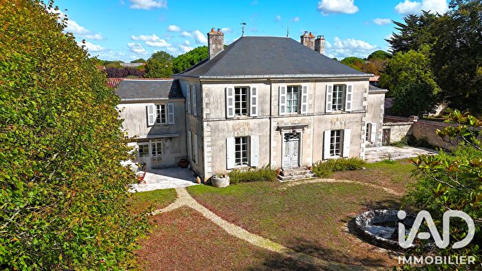 Maison 9 pièces à Chaix, à vendre