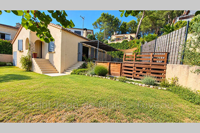 Maison 4 pièces à Rousset, à vendre