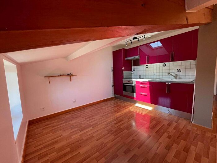 Appartement à louer - Mornant - 3 pièces - 2 chambres