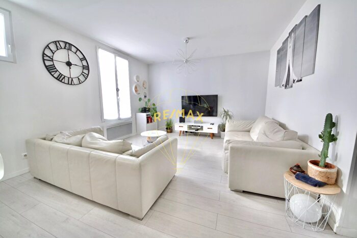 Appartement à vendre - Rueil-Malmaison, Mont Valerien - 4 pièces - 3 chambres