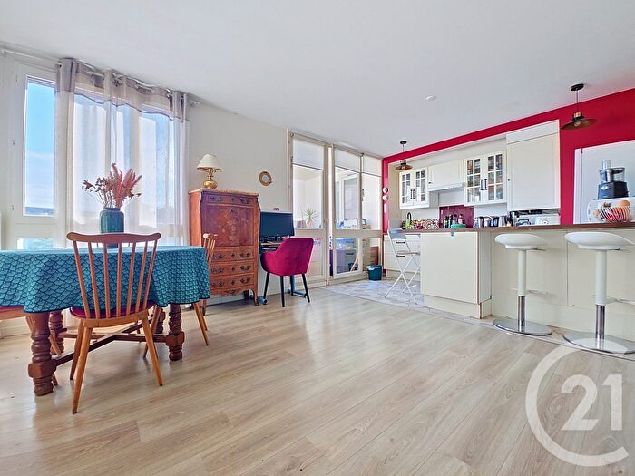 Appartement 3 pièces à vendre à Ivry-sur-Seine, Parmentier, Marat, Robespierre