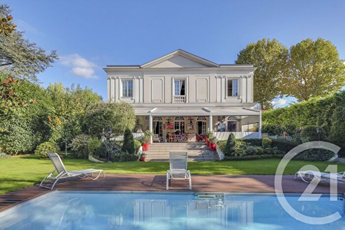 Maison à vendre - Saint-Maur-des-Fossés, La Varenne - 7 pièces - 5 chambres