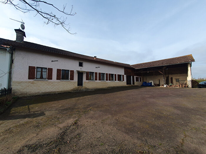 Maison à vendre - Eugénie-les-Bains - 6 pièces - 4 chambres