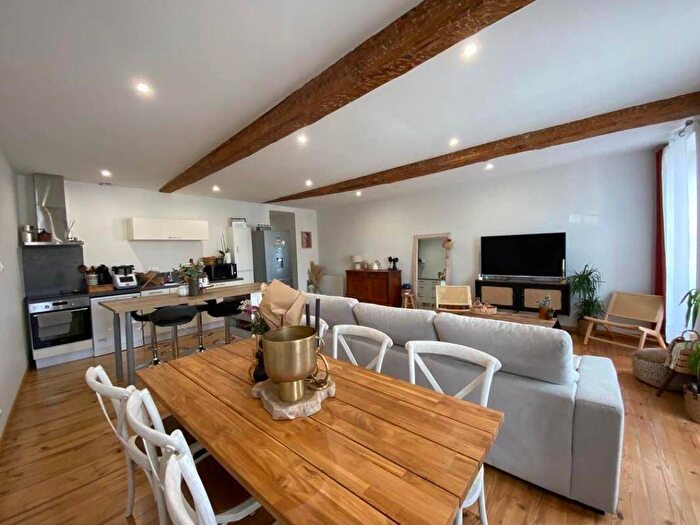 Appartement à louer - Centre Ville, Castres - 2 pièces - 1 chambre