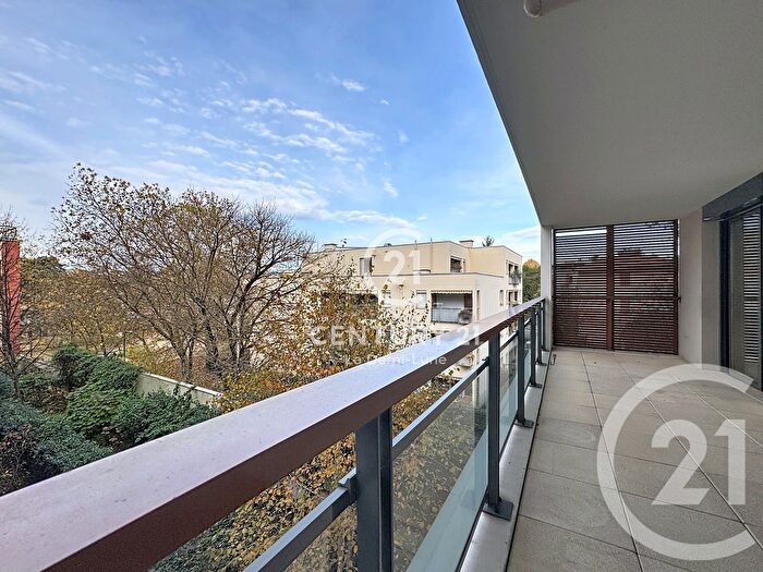 Appartement à vendre - Tassin-la-Demi-Lune, Charles de Gaulle - 4 pièces - 3 chambres