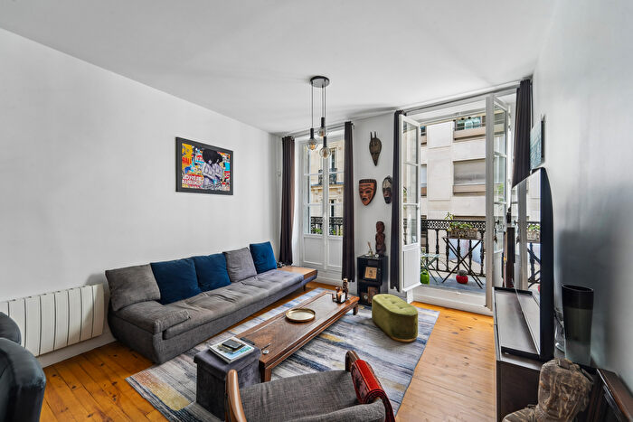 Appartement 2 pièces à Paris 1er, Palais Royal, à vendre