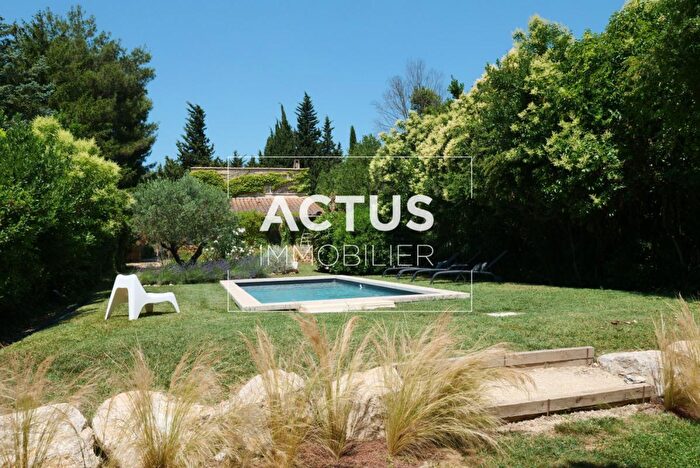 Maison à vendre - Paradou - 5 pièces - 3 chambres