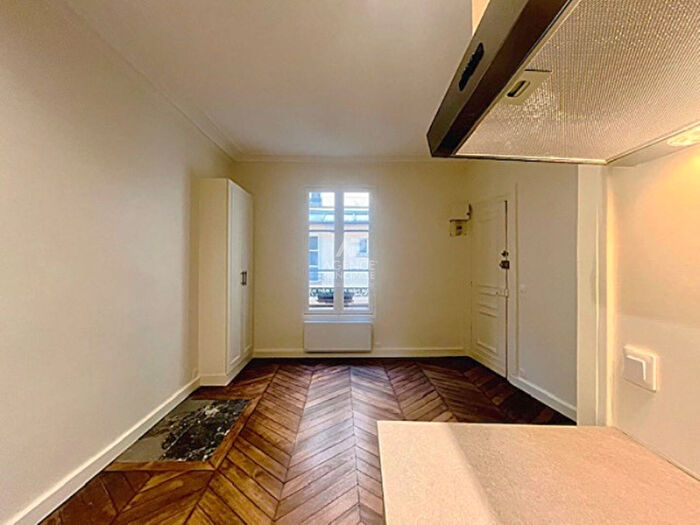 Appartement à louer - Versailles, Notre Dame - 1 pièce