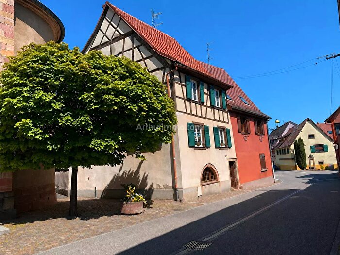 Maison à vendre - Wettolsheim - 6 pièces - 3 chambres