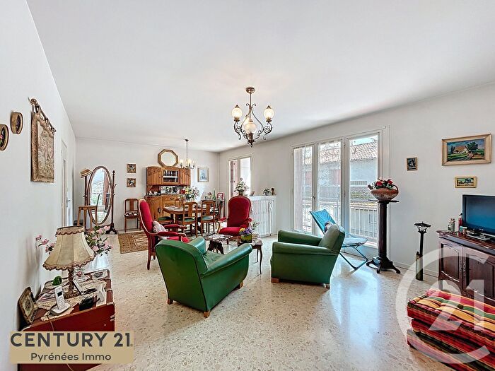 Appartement à vendre - Saint-Gaudens - 3 pièces - 2 chambres