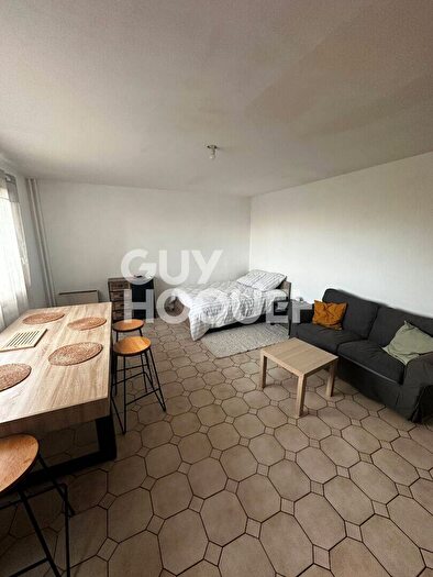 Appartement 1 pièce à Périchelles-Saint Hubert-Centre Gare-Abbesses, Chelles, à louer