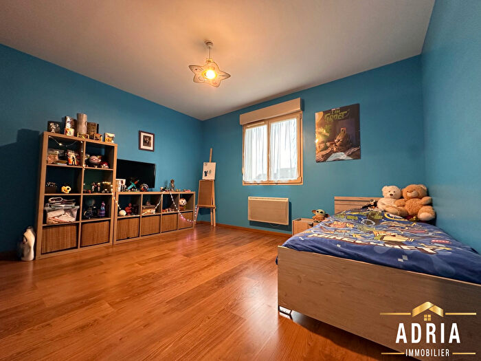 Maison à vendre - Uckange - 5 pièces - 3 chambres