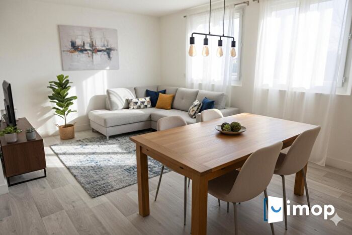 Appartement à vendre - Vendôme, Centre-ville, Rochambeau - 3 pièces - 2 chambres