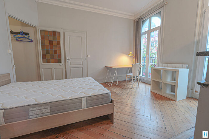 Appartement à vendre - Rouen, Vieux Marché, Cathédrale - 2 pièces - 1 chambre