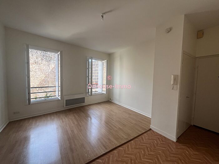 Châtellerault, Centre-ville : Appartement 1 pièce à louer