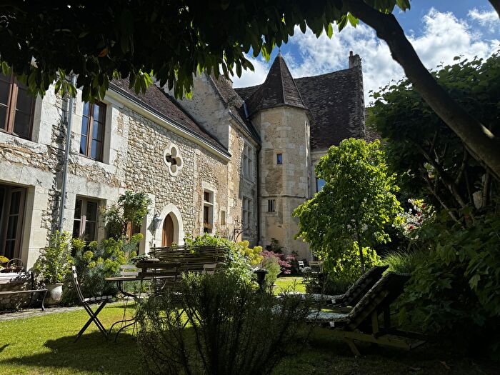 Maison à vendre - Nogent-le-Rotrou - 9 pièces - 6 chambres