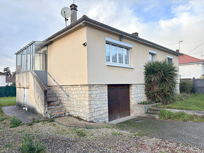 Maison à vendre - Gisors - 5 pièces - 3 chambres