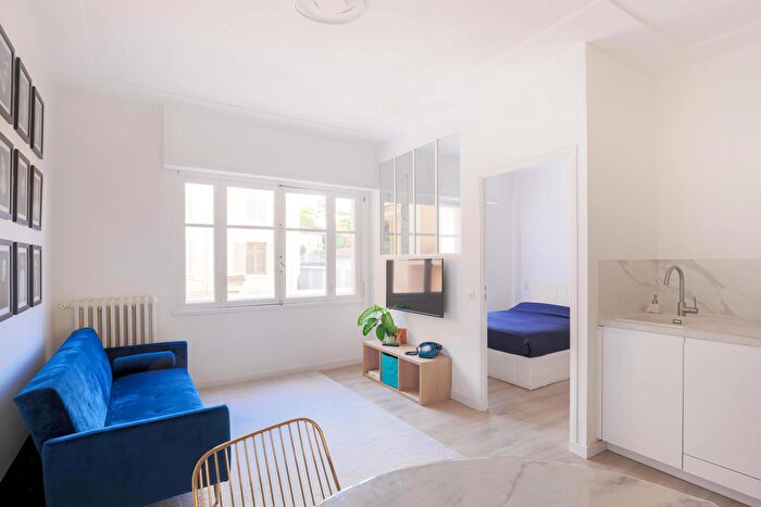 Appartement 2 pièces à vendre à Cannes, Carnot