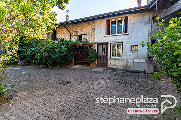 Appartement à vendre - Tossiat - 3 pièces - 2 chambres