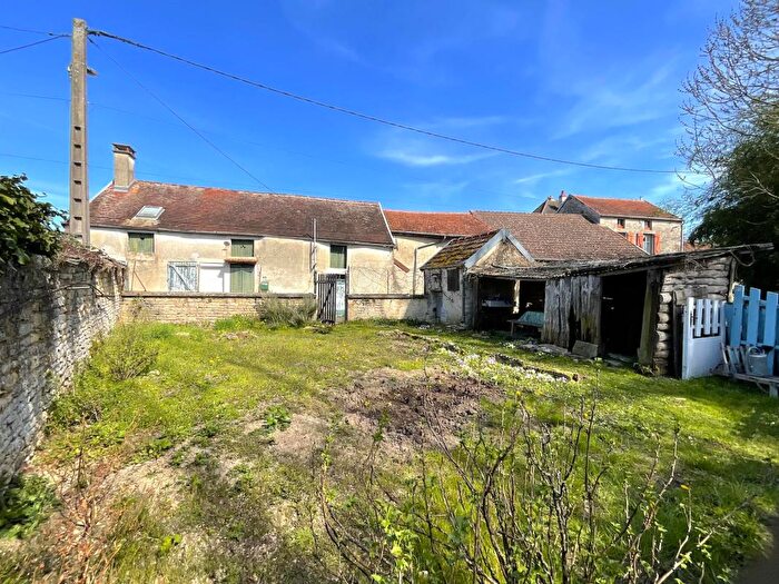 Maison à vendre - Laignes - 3 pièces - 2 chambres