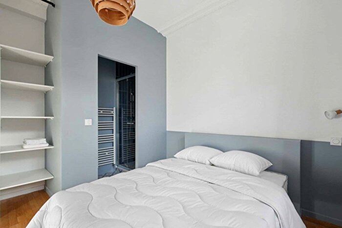 Agent Sarre-Centre-Les Vallées-La Garenne, Colombes - Appartement 1 pièce à louer