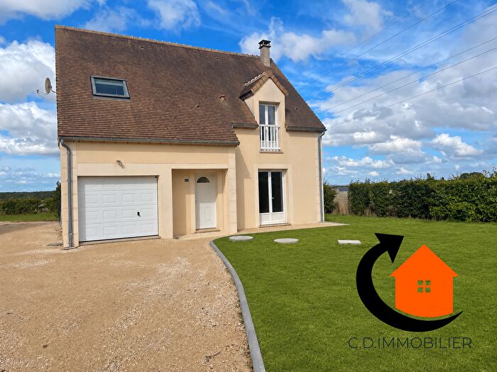 Maison 5 pièces à Le Favril, à vendre