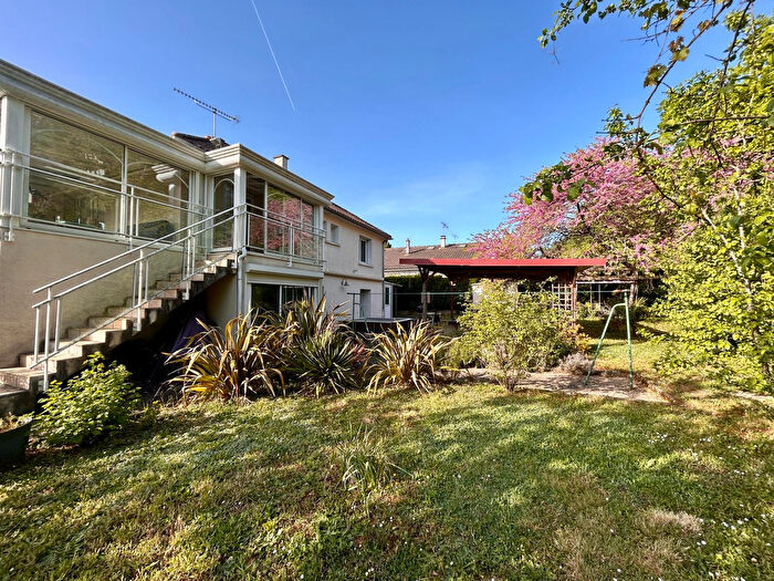 Maison 7 pièces à Saint-Benoît, à vendre