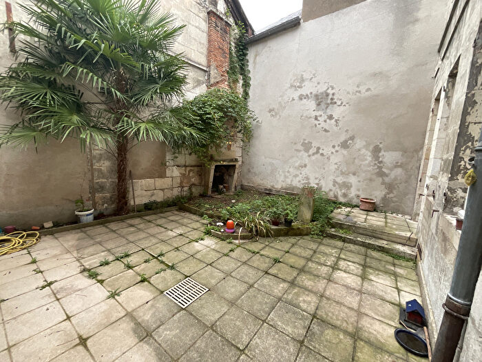 Bourges, Centre-ville, Charlet, Lahitolle, Pignoux, Sembat - Maison 8 pièces à louer
