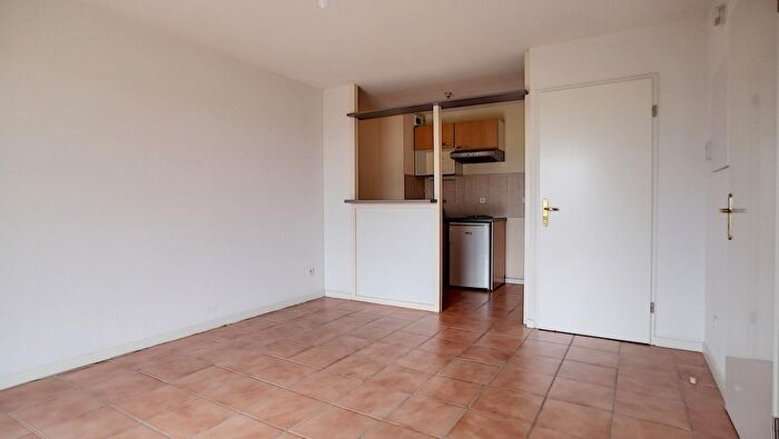 Appartement à louer - Escassefort - 2 pièces - 1 chambre