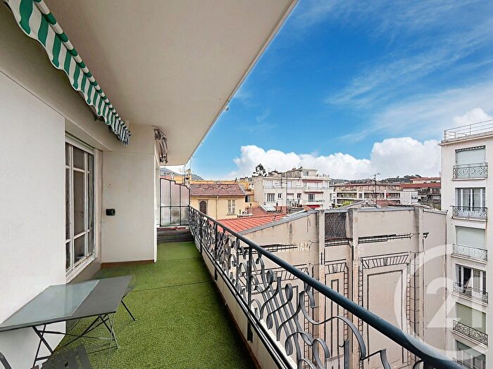 Appartement 3 pièces à Nice, Médecin, à vendre