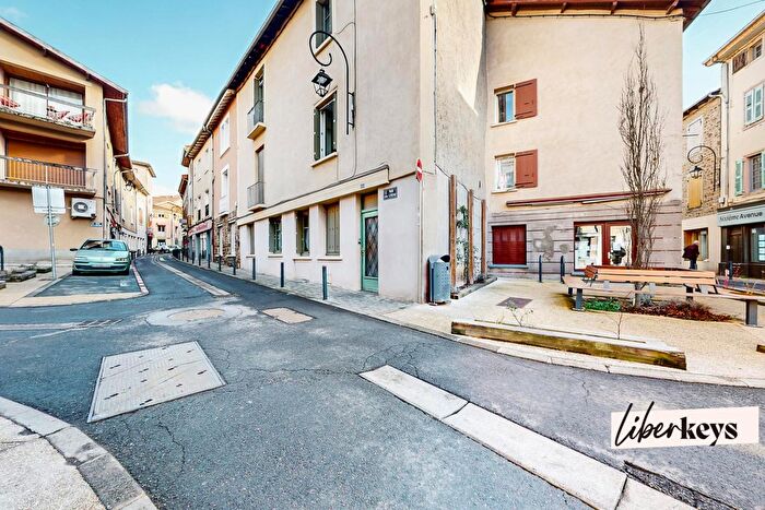 Maison à vendre - Saint-Symphorien-sur-Coise - 5 pièces - 3 chambres