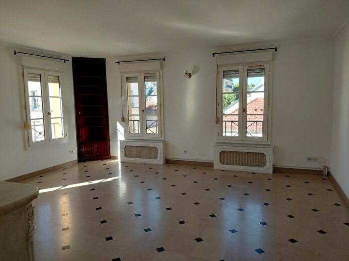 Appartement 6 pièces à louer à Versailles, Clagny Glatigny