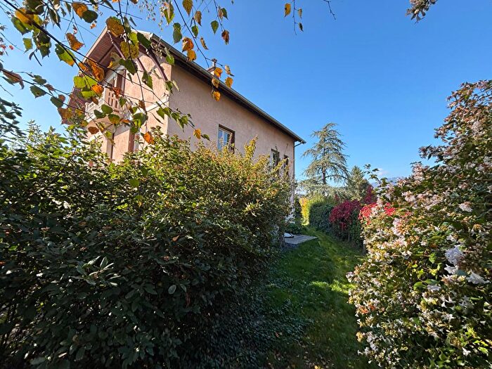 Maison à vendre - Eybens - 6 pièces - 5 chambres