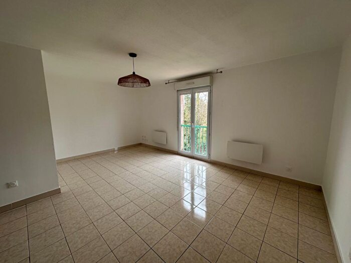 Appartement à louer - Auterive - 2 pièces - 1 chambre