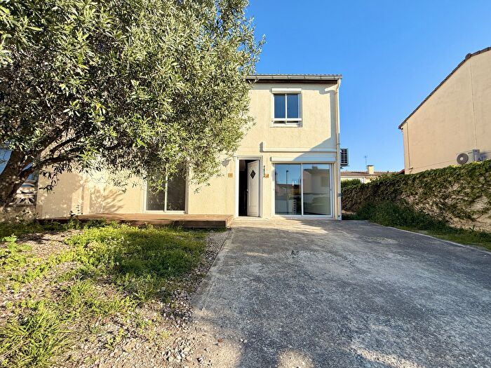 Maison à vendre - Saint-Estève - 5 pièces - 4 chambres