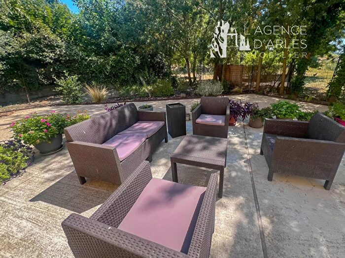 Maison à vendre - Arles, Griffeuille - 7 pièces - 4 chambres