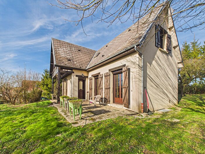 Maison à vendre - Mesnil-Saint-Loup - 5 pièces - 3 chambres