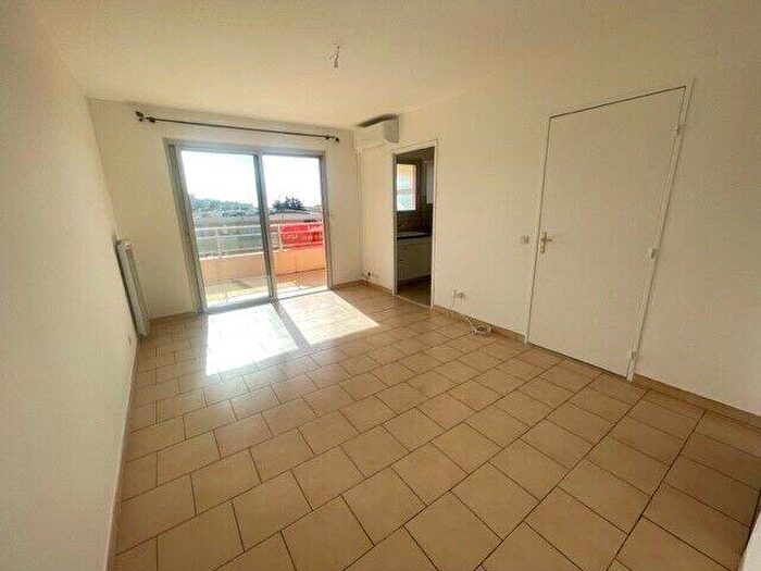 Appartement 2 pièces à Val Fleuri-Les Gros Buaux, Cagnes-sur-Mer, à louer