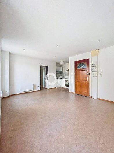 Appartement à louer - Sud Est, Vittel - 3 pièces - 2 chambres