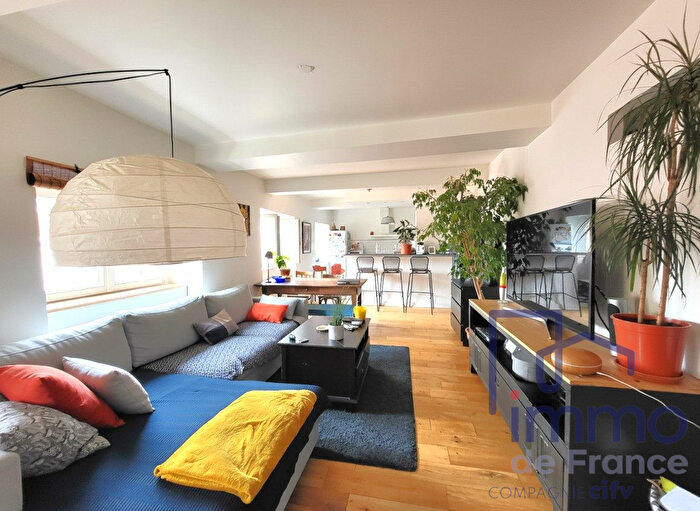 Appartement à vendre - Saint-Étienne, Centre-ville, Peuple, Chavanelle - 4 pièces - 2 chambres