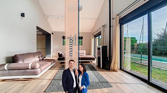 Maison à vendre - Villette-de-Vienne - 5 pièces - 4 chambres