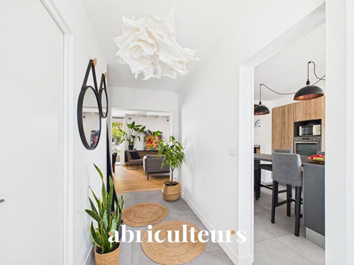 Maison à vendre - Les Sorinières - 7 pièces - 4 chambres