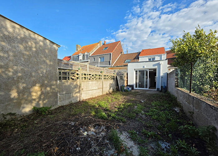 Maison 4 pièces à Calais, Nouvelle-France, à vendre