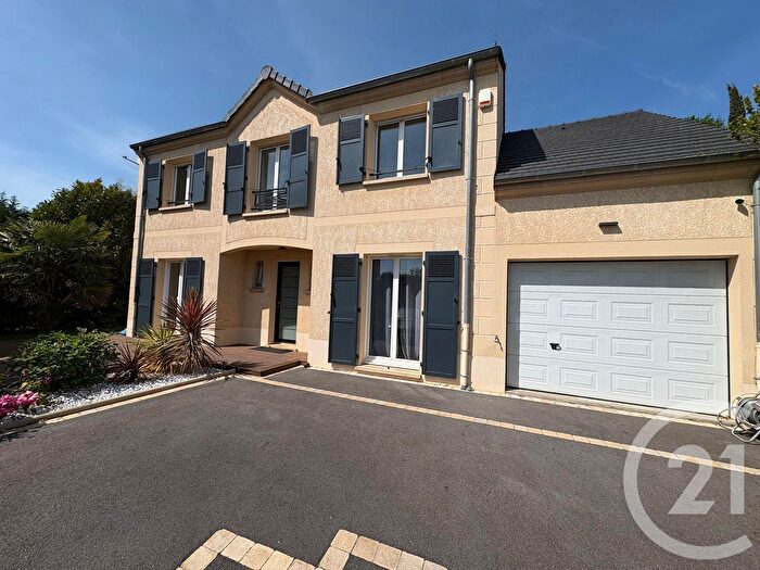 Conflans-Sainte-Honorine, Plateau-du-Moulin, Quai de Gaillon : Maison 8 pièces à vendre