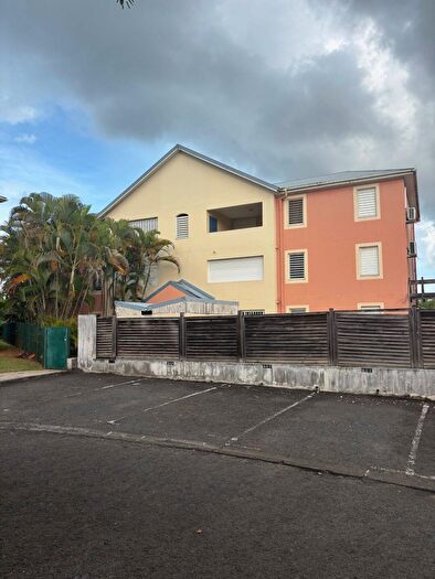 Appartement à louer - Baie-Mahault - 3 pièces - 2 chambres