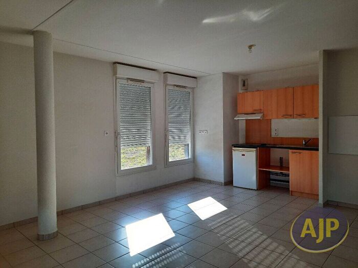 Appartement 1 pièce à louer à Pons