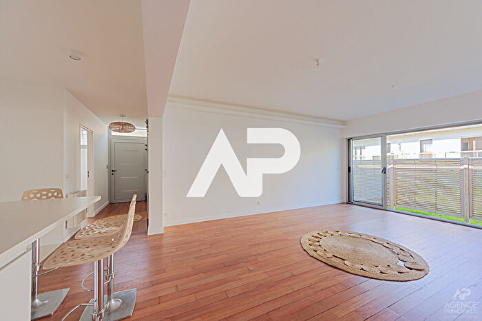 Rueil-Malmaison, Coeur de Ville - Appartement 3 pièces à vendre