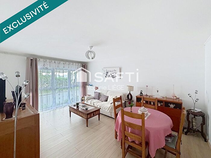Achères, Champs de Villars, Le Magasin, Gare, Petite-Arche - Appartement 2 pièces à vendre